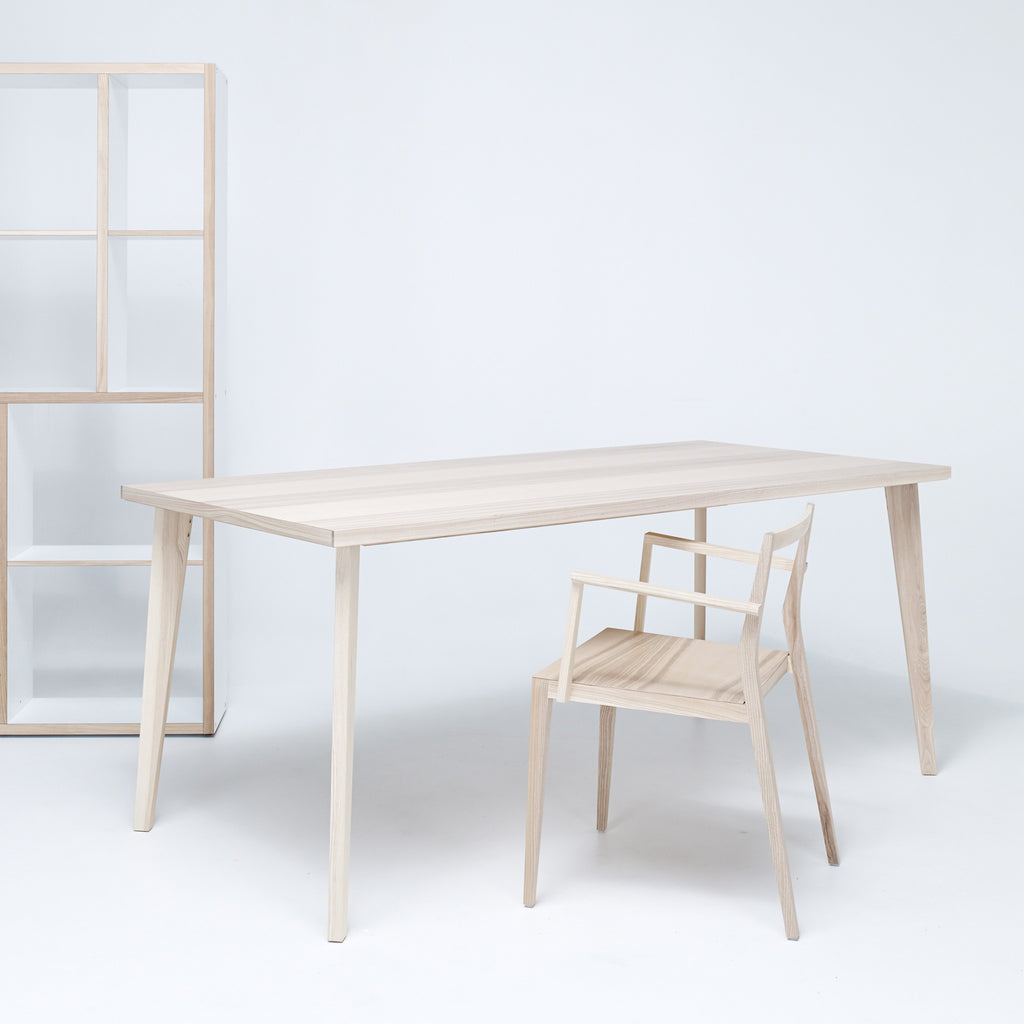 The MINT Table Quattro. The MINT furniture collection. The MINT tables ...