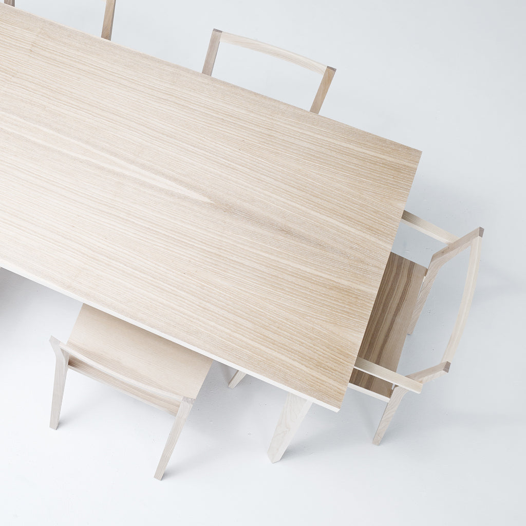 The MINT Table Quattro. The MINT furniture collection. The MINT tables ...
